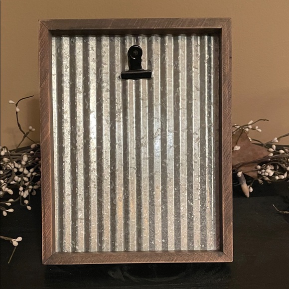 Accents | Rustic 5x7metal And Wood Clip Frame | Poshmark